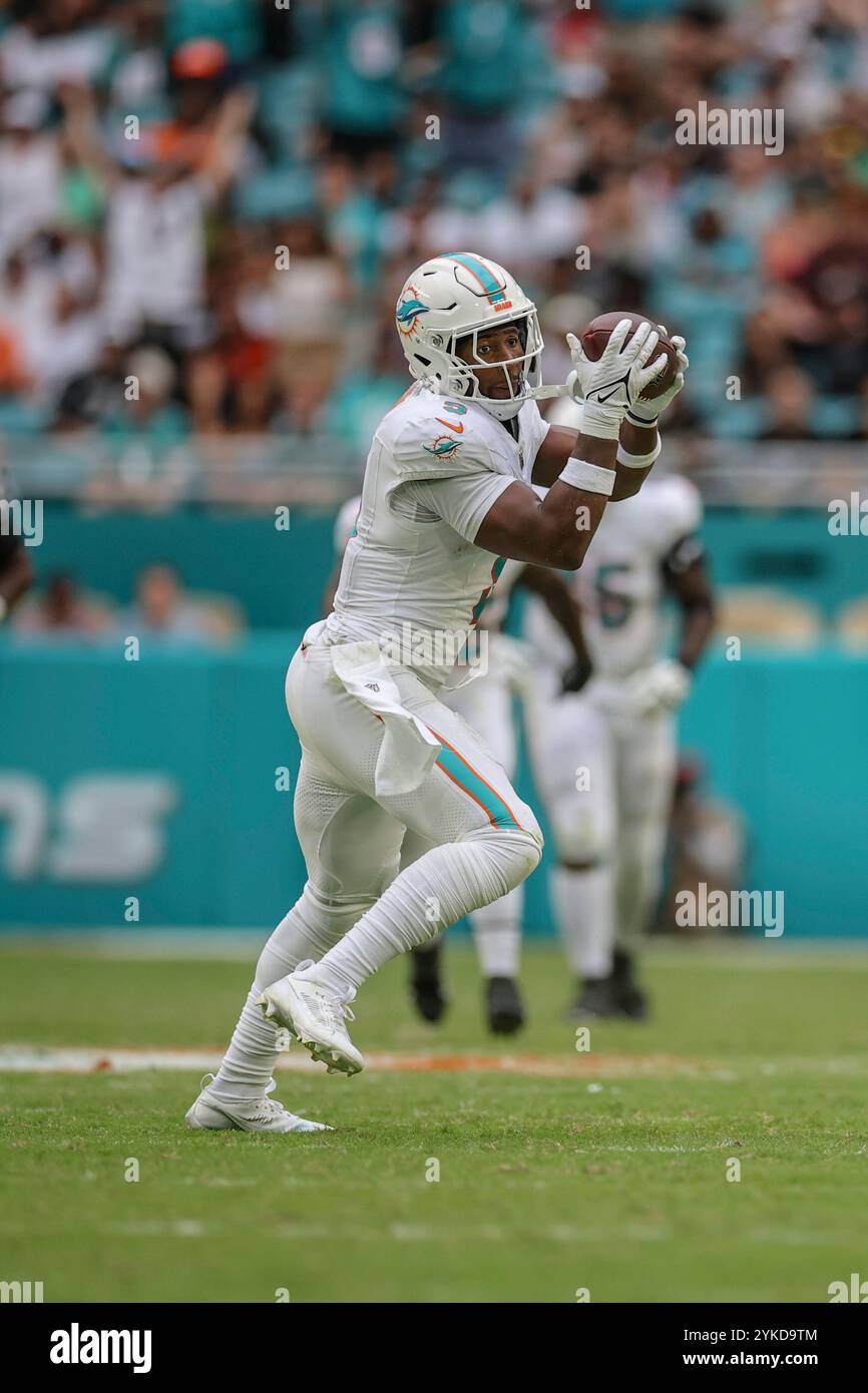 Miami Gardens, United States. 17th Nov, 2024. Miami Gardens, FL USA ...