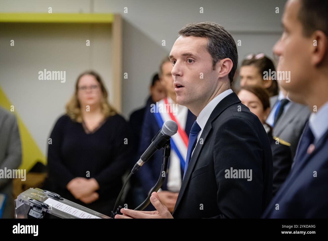 French national education minister hi-res stock photography and images ...