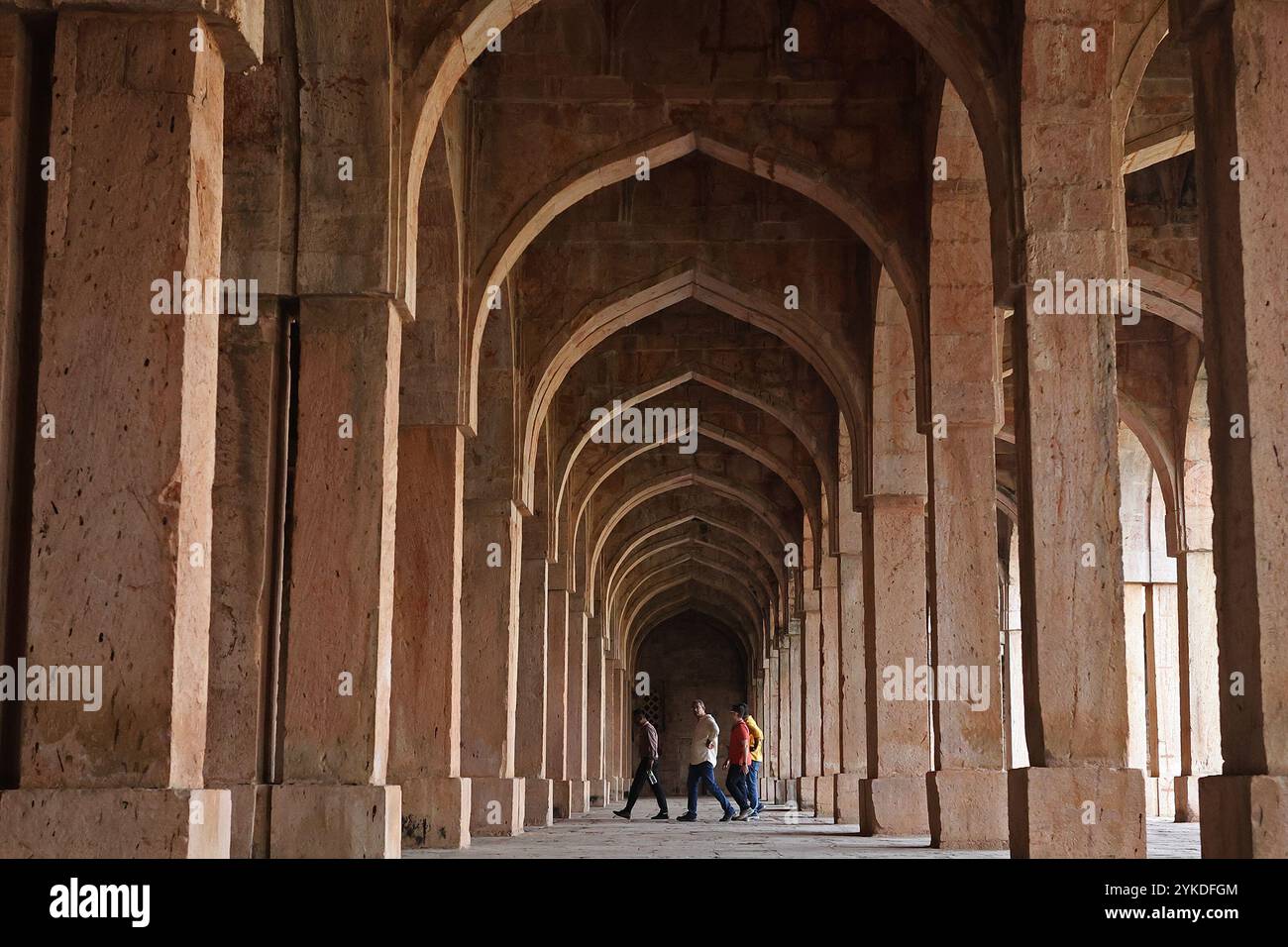 Corridor and archways in the Jami Masjid in Mandu, Madhya Pradesh ...