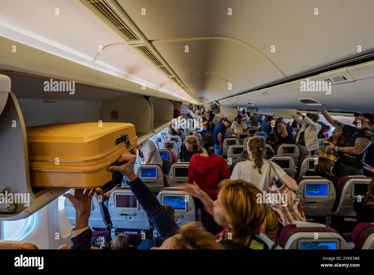 Aircraft overhead lockers hi-res stock photography and images - Alamy