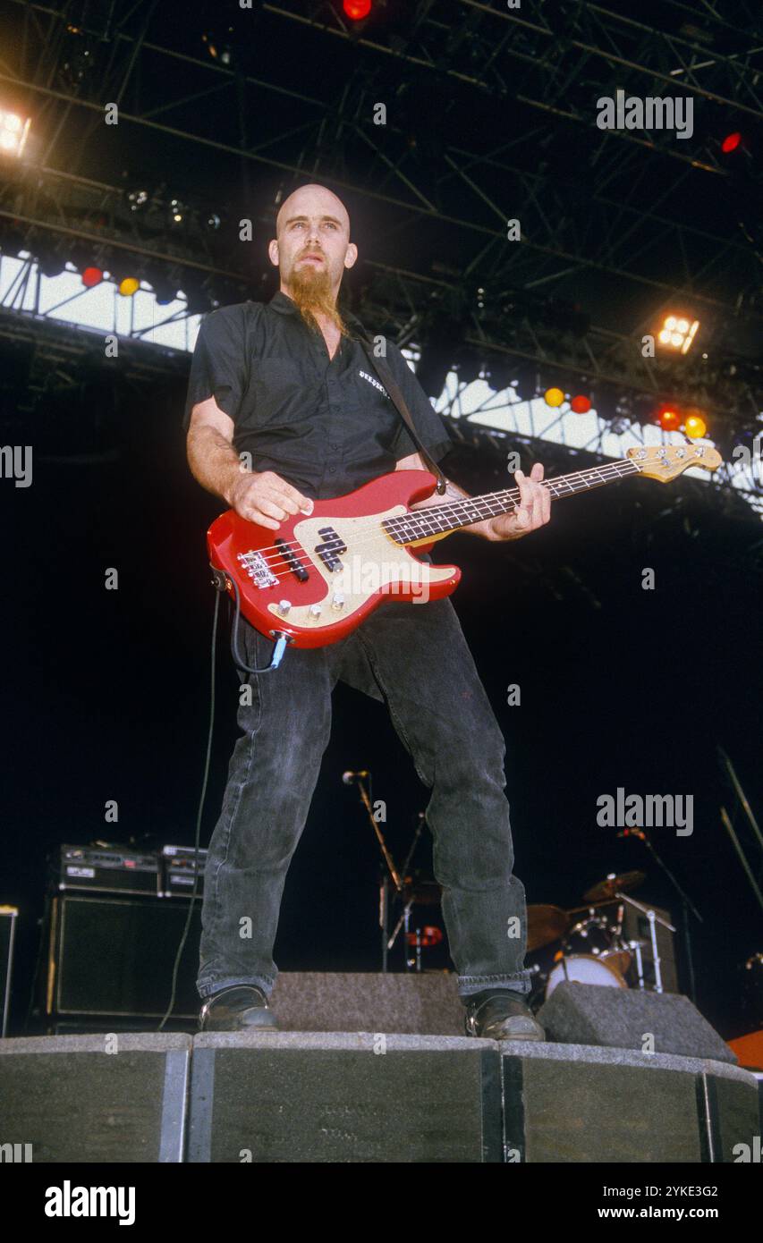 Queens of the Stone age at the Leeds Festival 2001 Stock Photo - Alamy