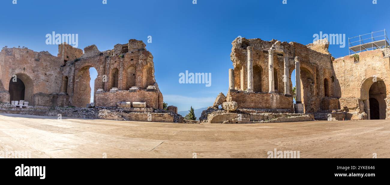 The old greek amphitheater in Taormina, Sicily Stock Photo - Alamy