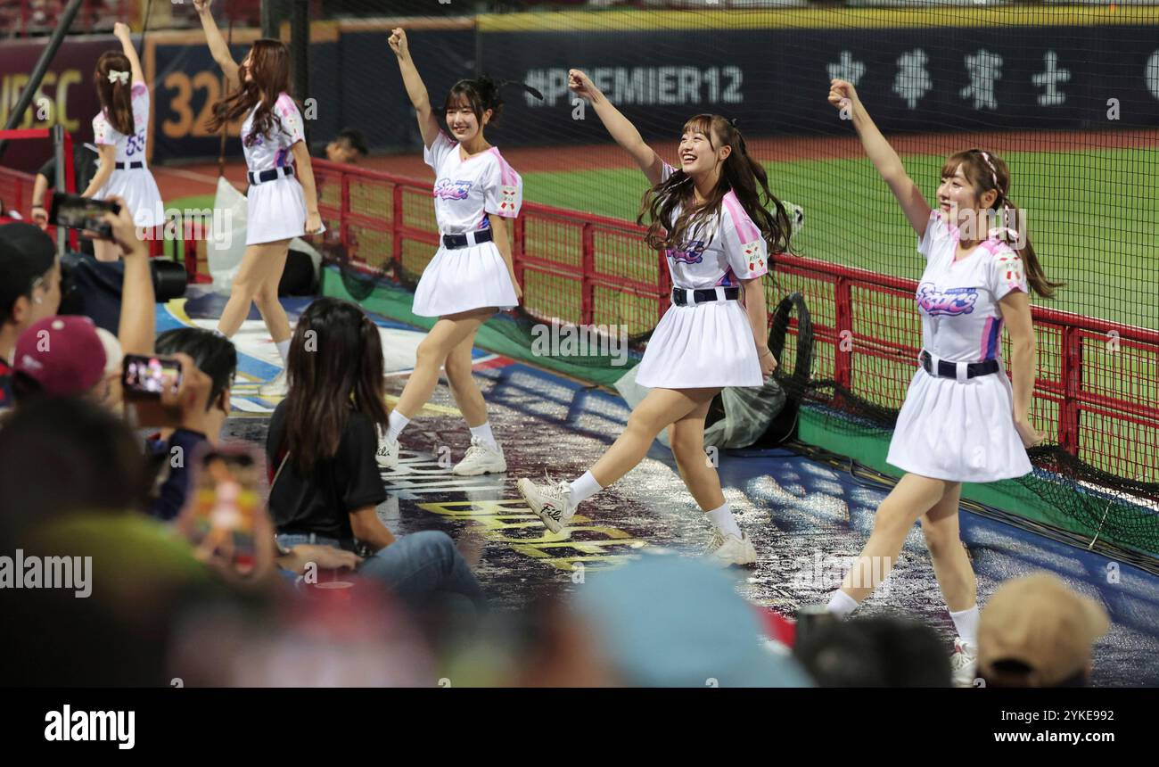 The Taiwanese professional baseball team's cheer dancers perform with ...