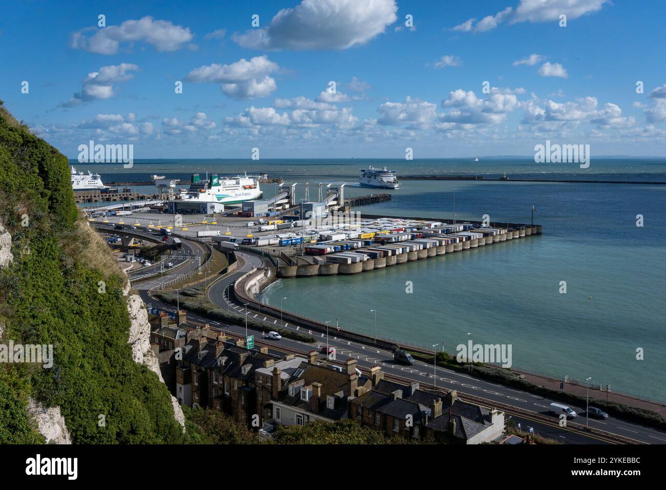 Calais port aerial hi-res stock photography and images - Alamy