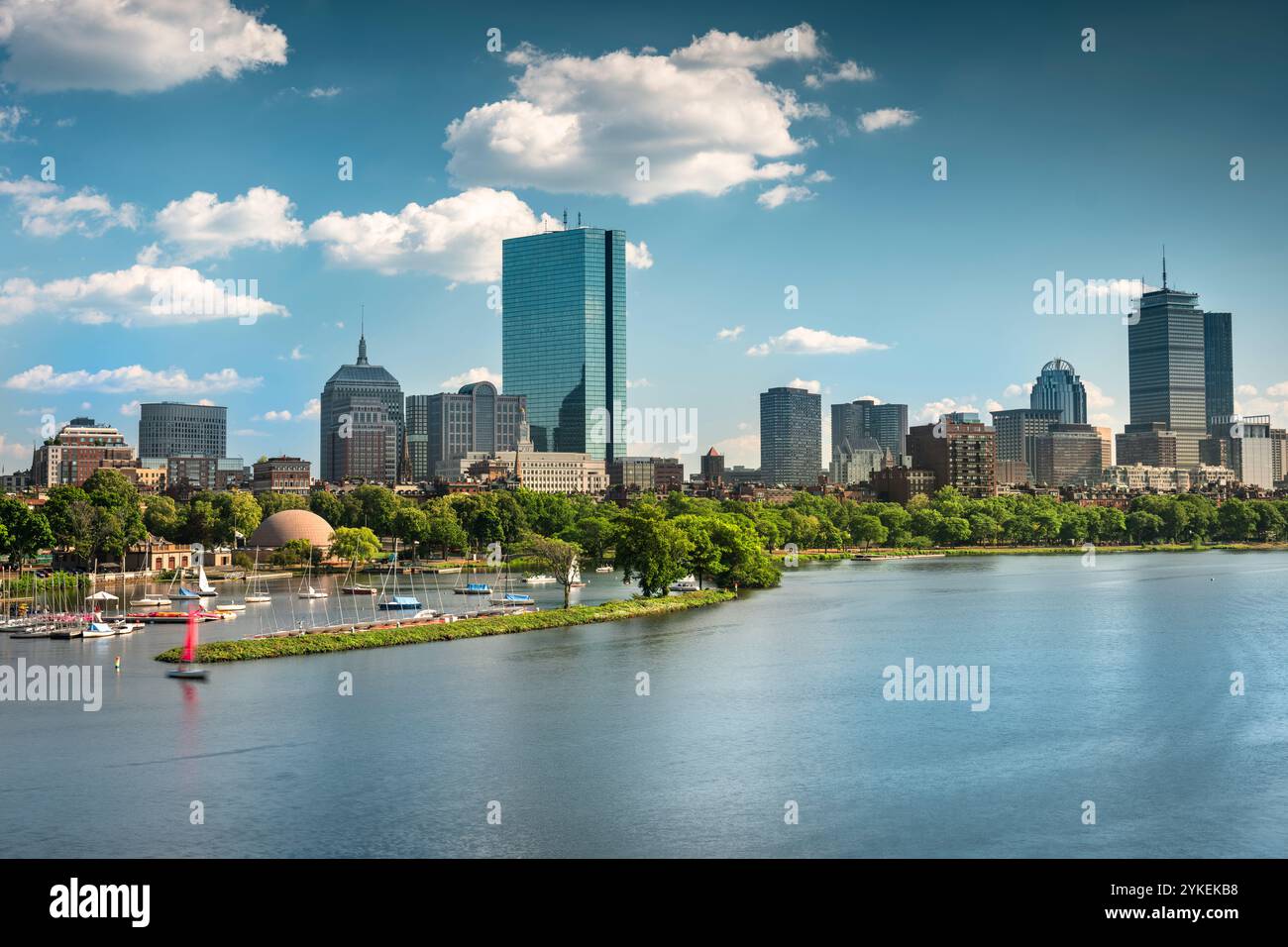 Massachusetts skyscraper hi-res stock photography and images - Alamy