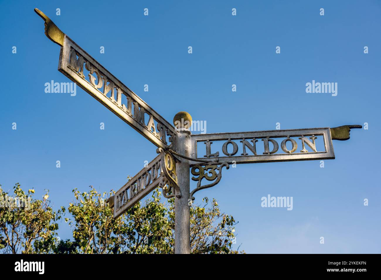 Historic road traffic sign Yoxford Suffolk UK Stock Photo - Alamy