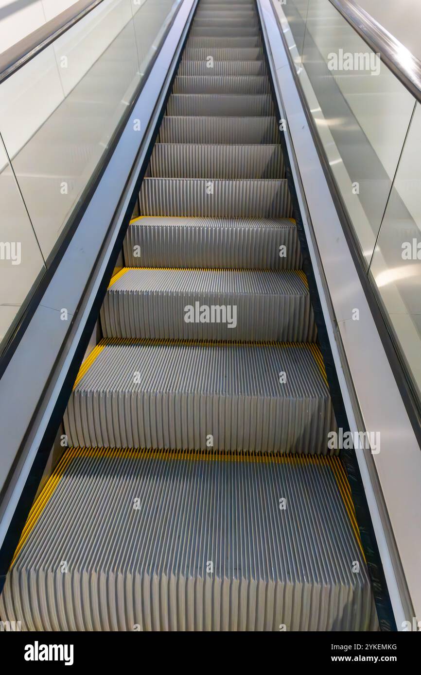 Escalator close up Stock Photo - Alamy