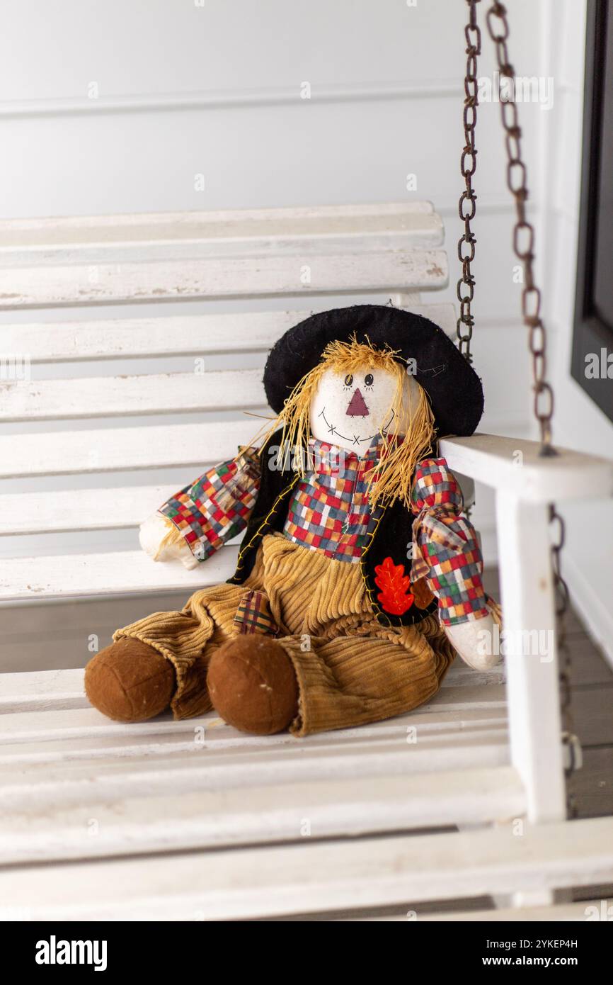 Inviting porch hi-res stock photography and images - Alamy