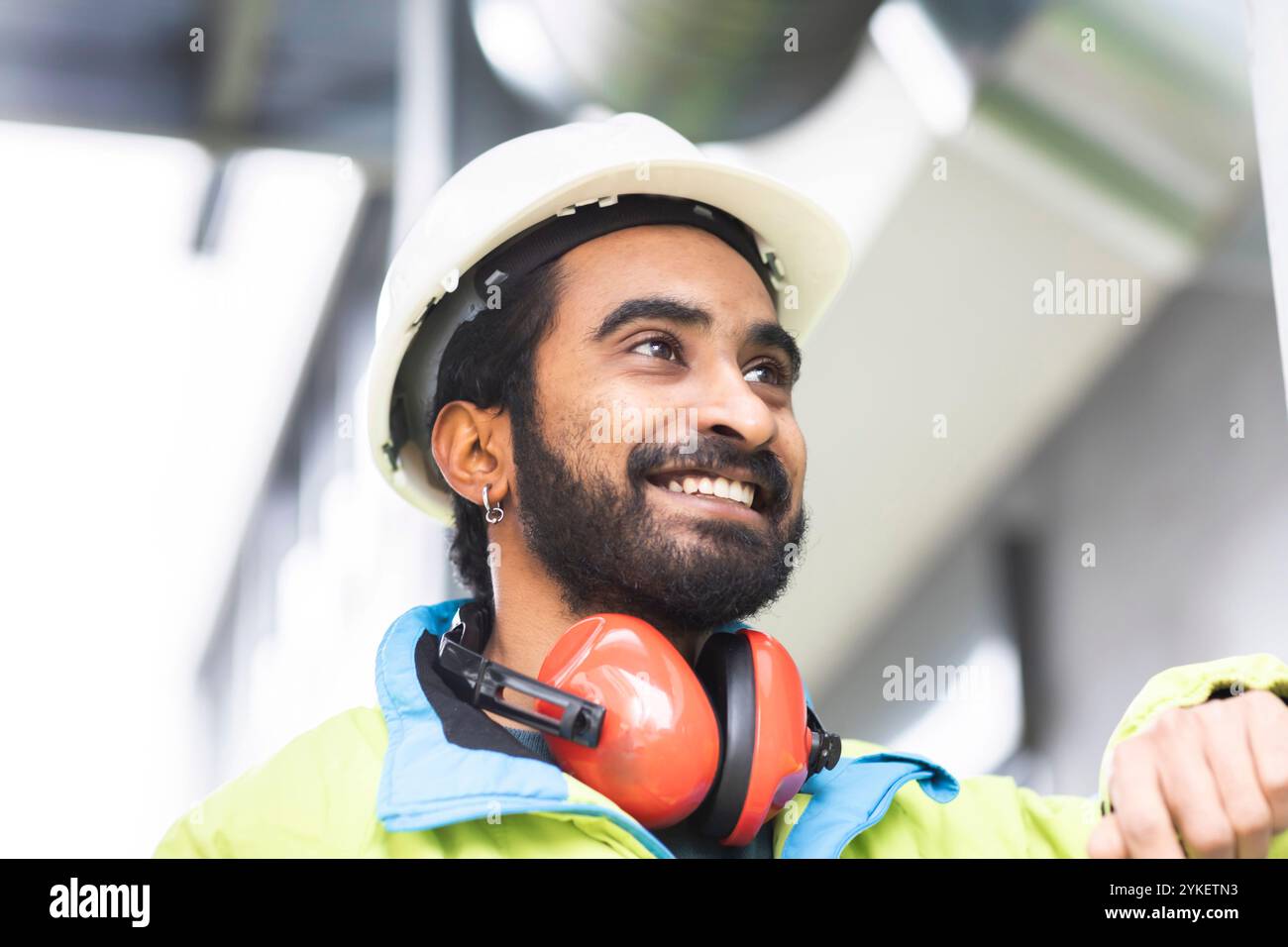Young indian it engineer hi-res stock photography and images - Alamy
