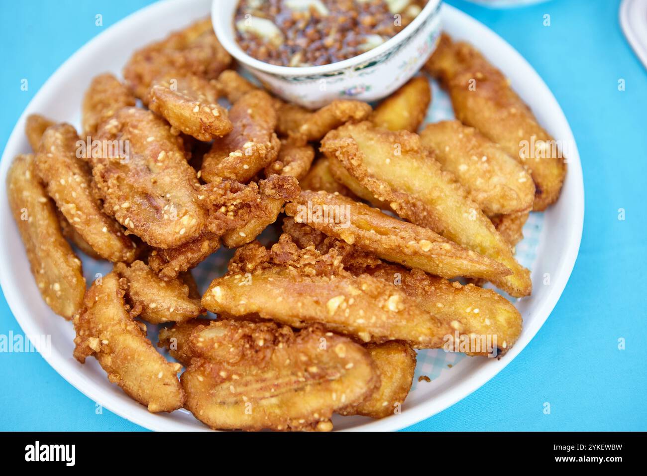 Banana deep fried hi-res stock photography and images - Alamy