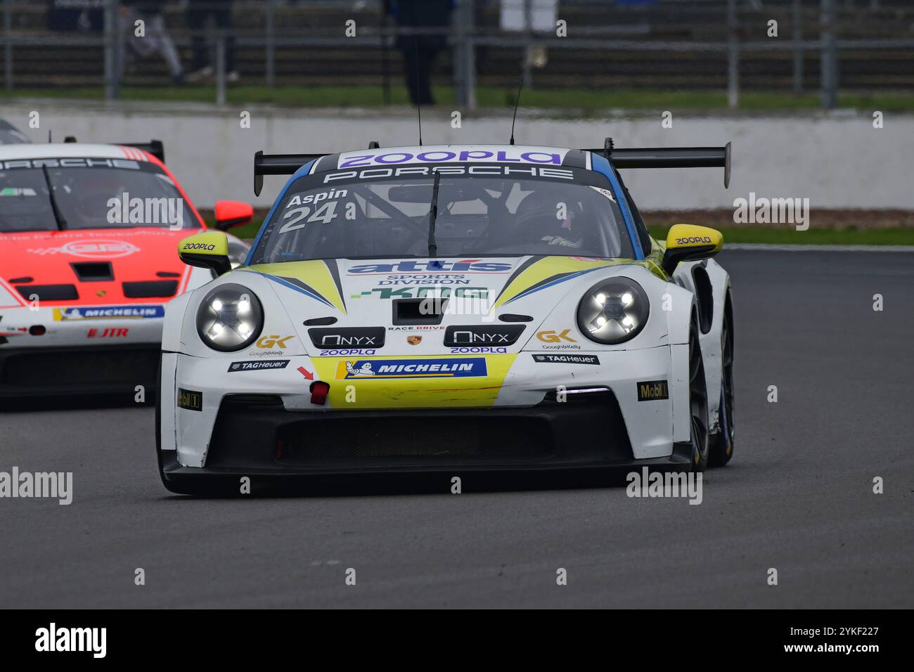 The great race cars hi-res stock photography and images - Alamy