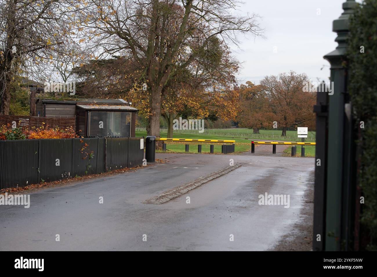 Windsor, UK. 18th November, 2024. Shaw Farm Gate at Windsor Castle ...