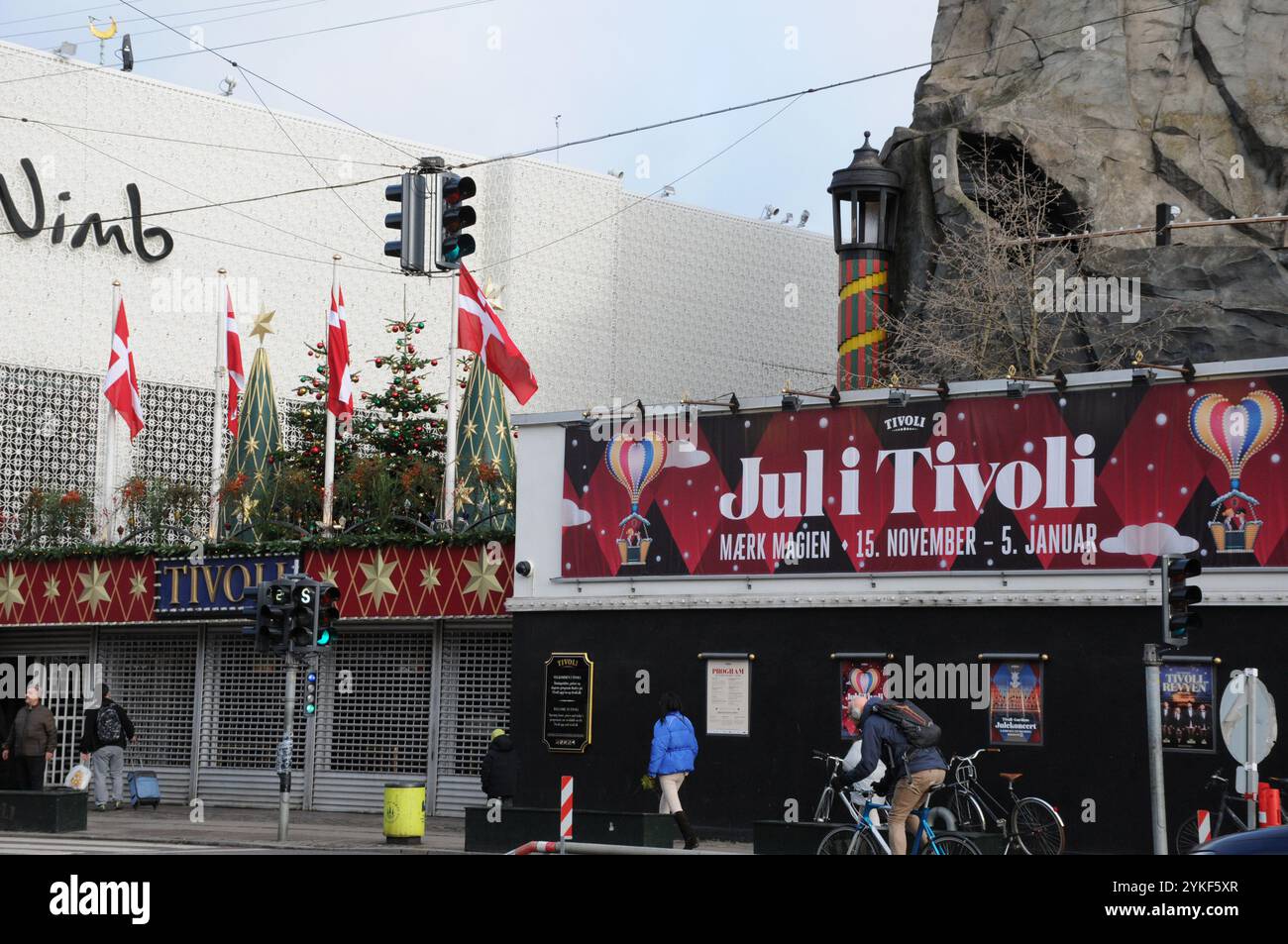 Copenhagen/ DenmarK/18 November 2024/ Jul i tivoli or chistms in tivoli ...