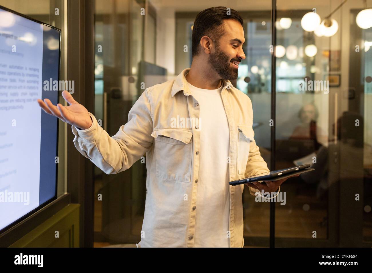 Partitions create hi-res stock photography and images - Alamy