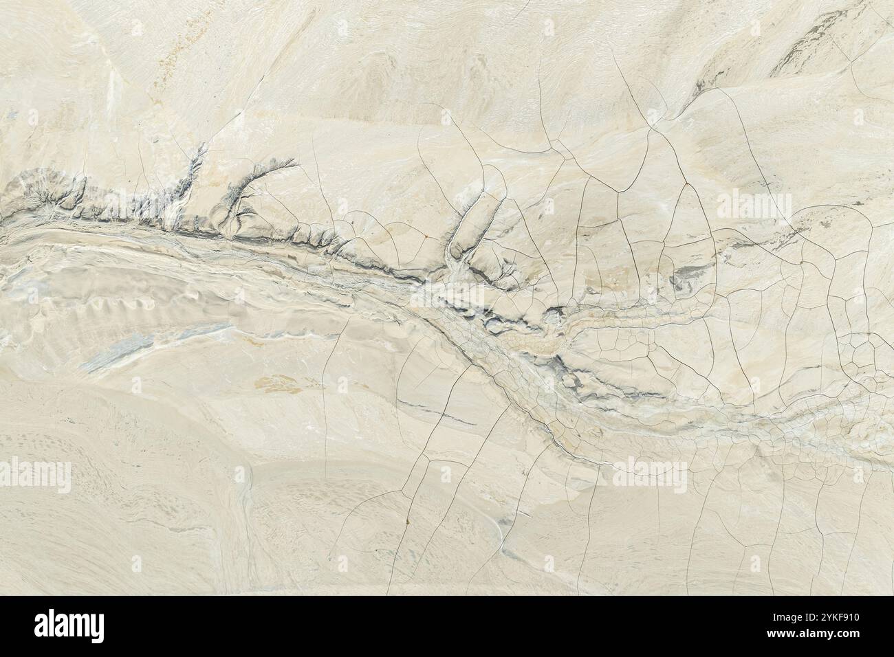 A high resolution image capturing the detailed patterns of dried mud ...
