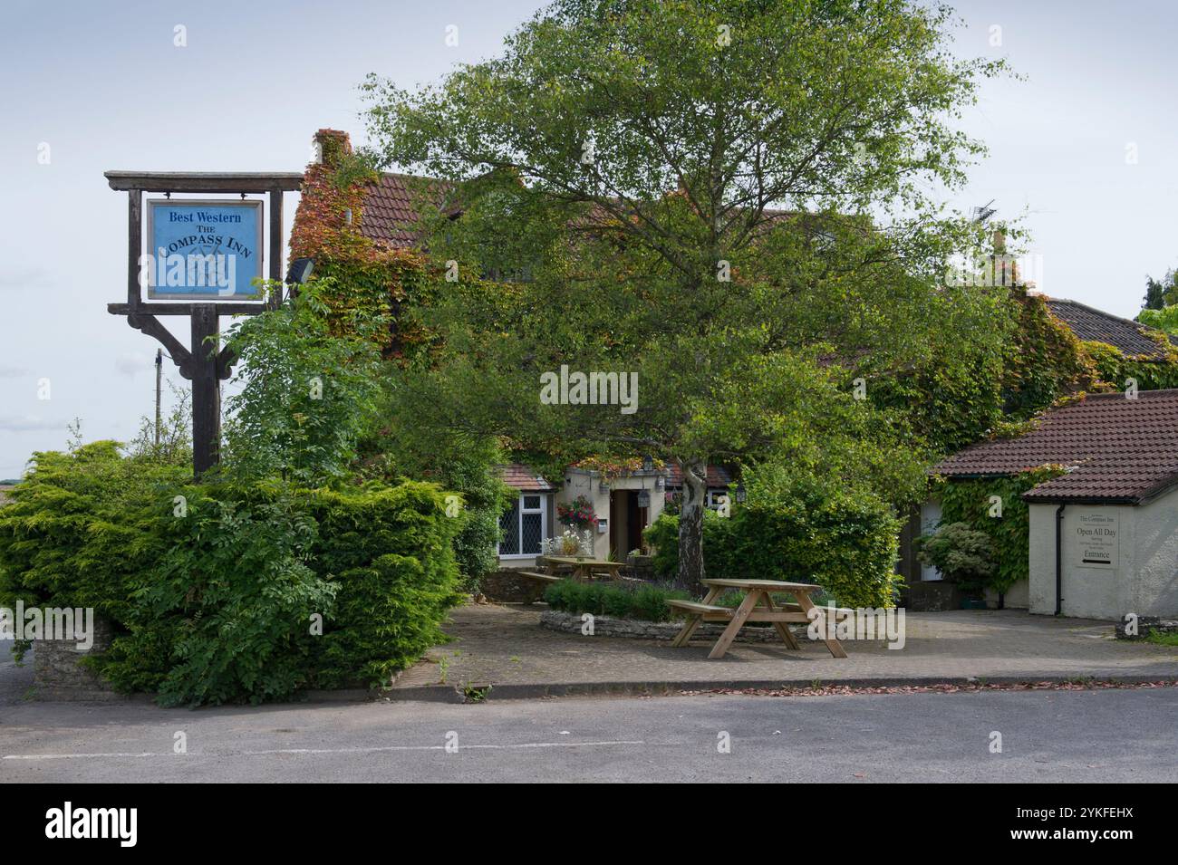 The Compass, Tormarton, Gloucestershire,UK Stock Photo - Alamy