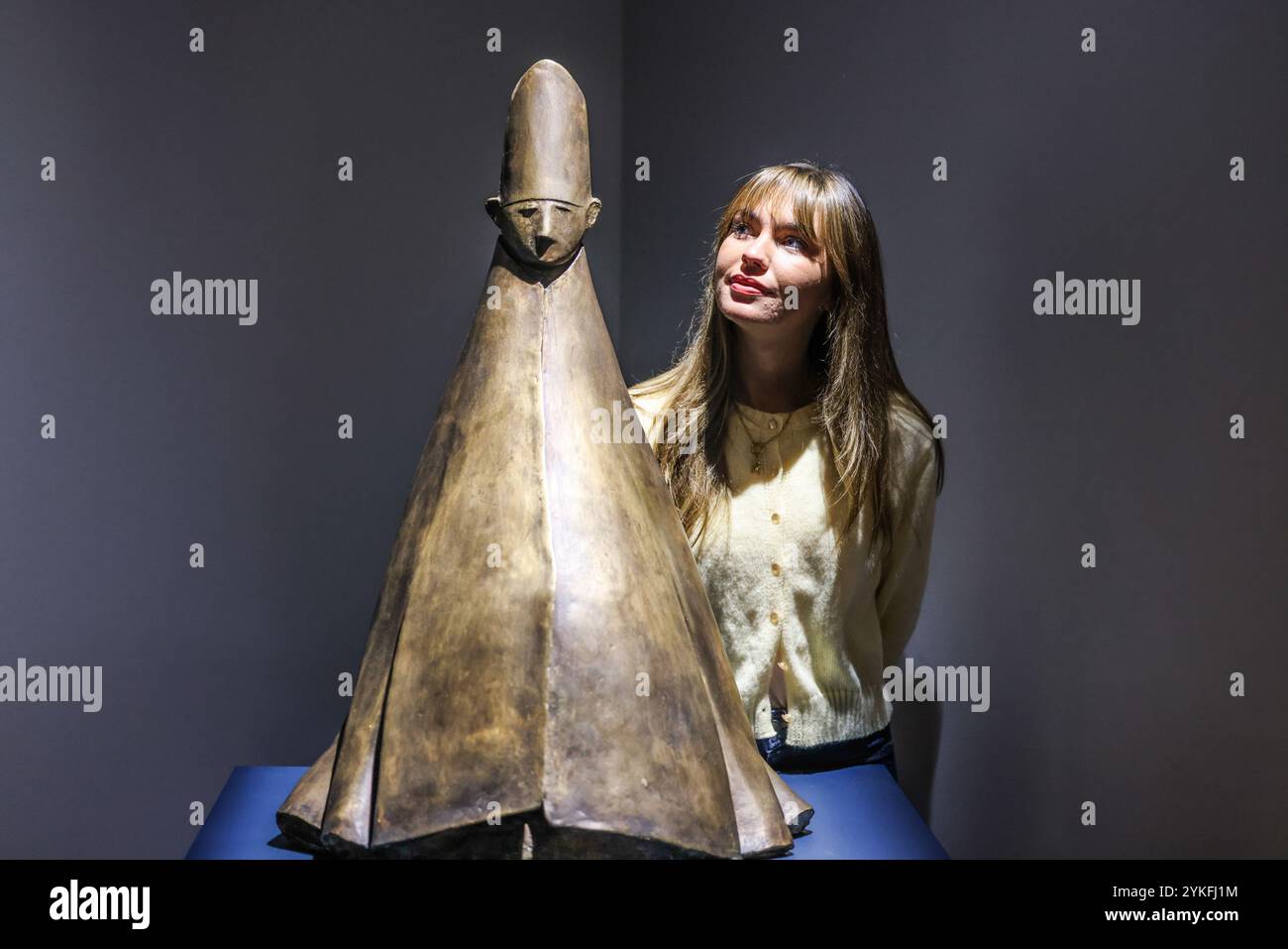 Alon Zakaim Fine Art, London 18 Nov 2024 Giacomo Manzu, Cardinale ...