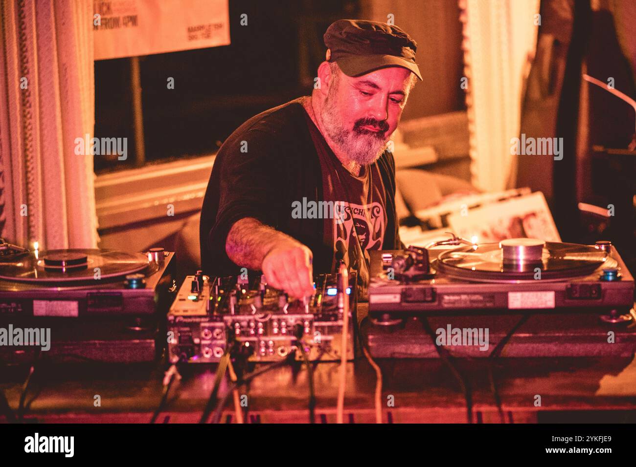 Manchester nightingale hi-res stock photography and images - Alamy