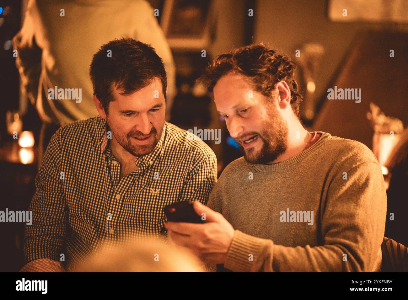 Strines nightingale hi-res stock photography and images - Alamy