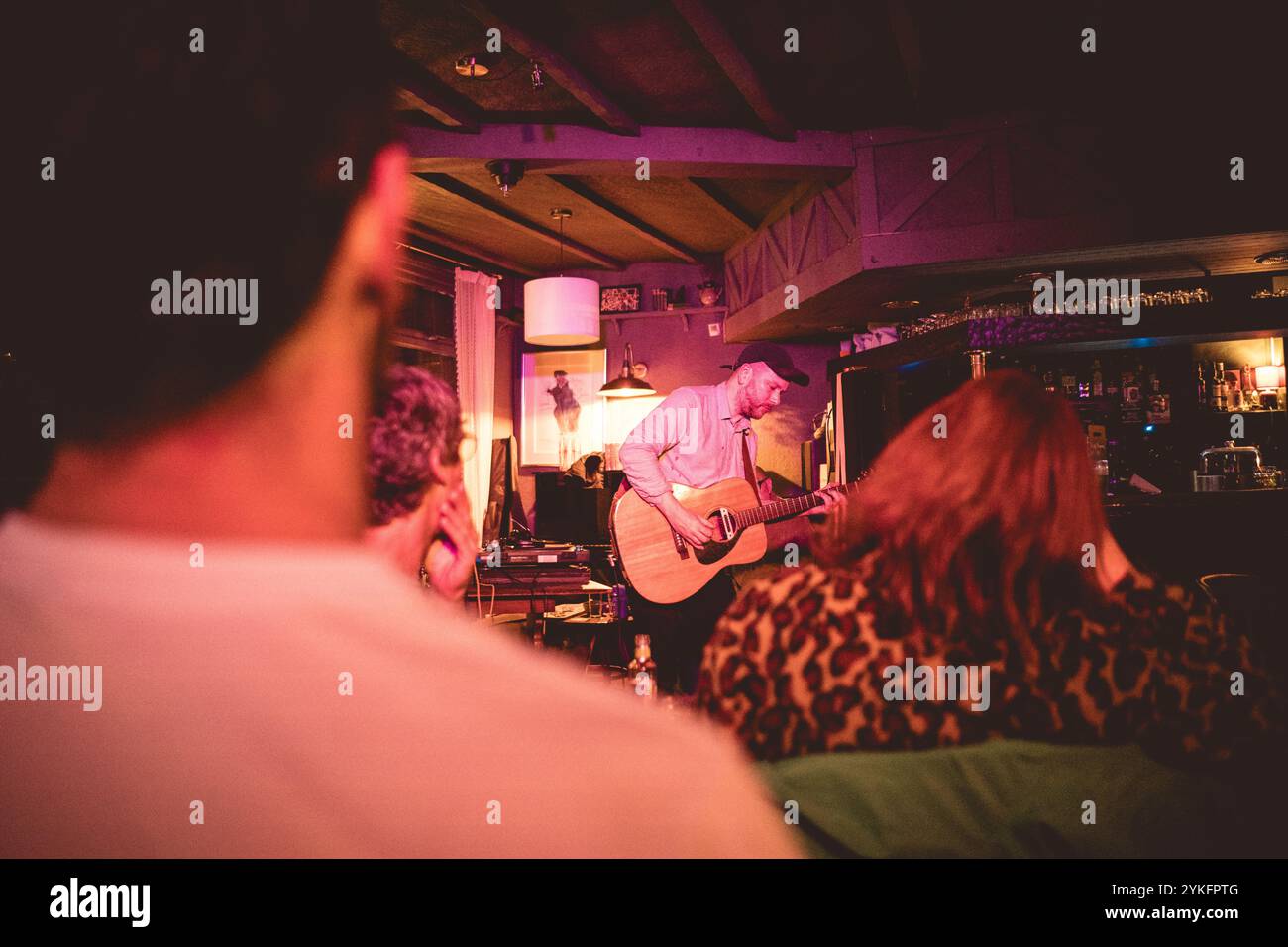 Tree music marple hi-res stock photography and images - Alamy