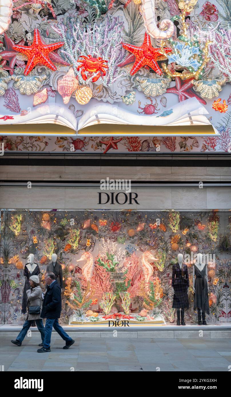 Mayfair, London, UK. 18th Nov, 2024. Christmas decorations and window ...