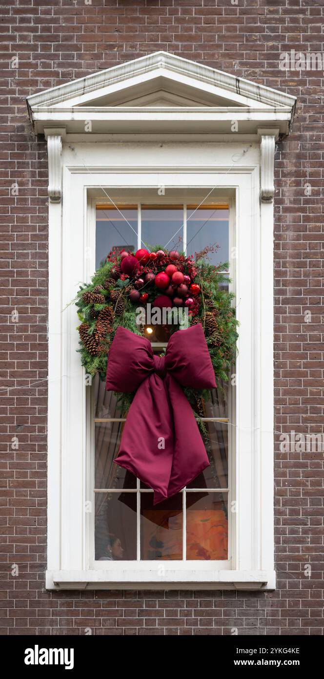 Mayfair, London, UK. 18th Nov, 2024. Christmas decorations and window ...
