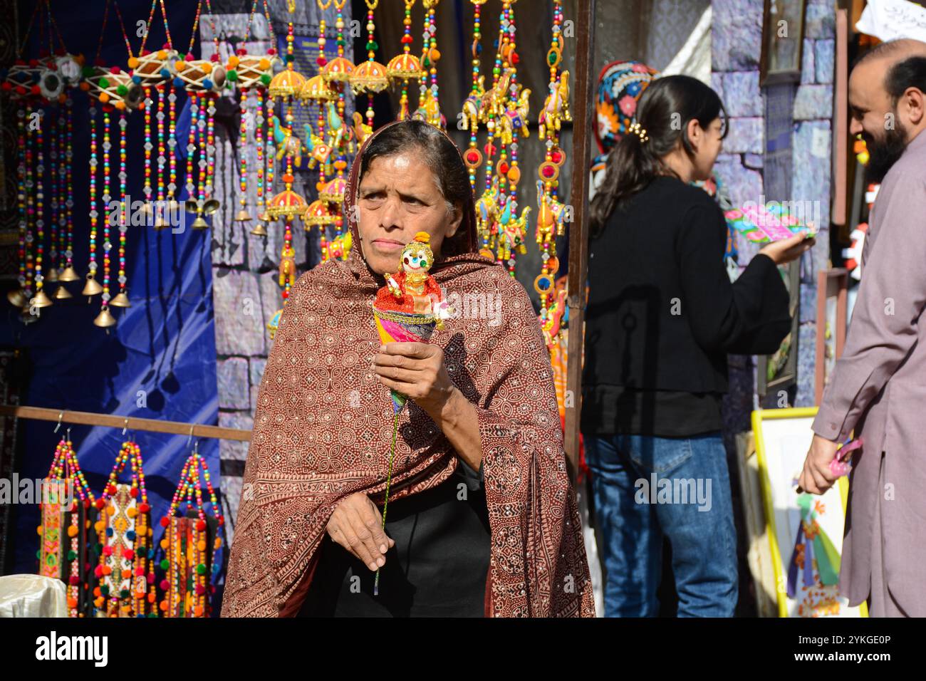 Islamabad, Pakistan. 17th Nov, 2024. Beautiful hand-made dolls ...
