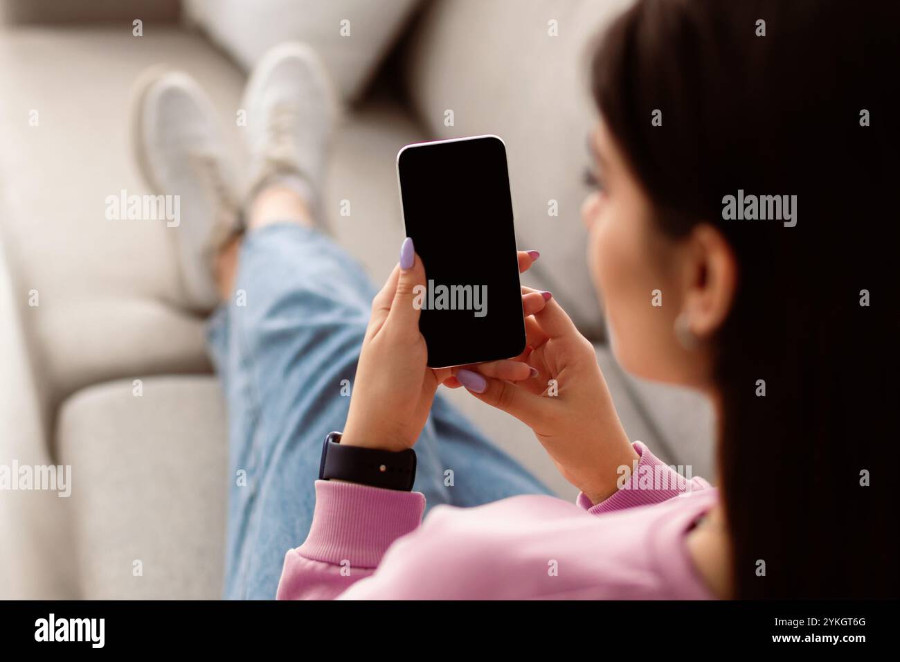 Empty conference room telephone hi-res stock photography and images - Alamy