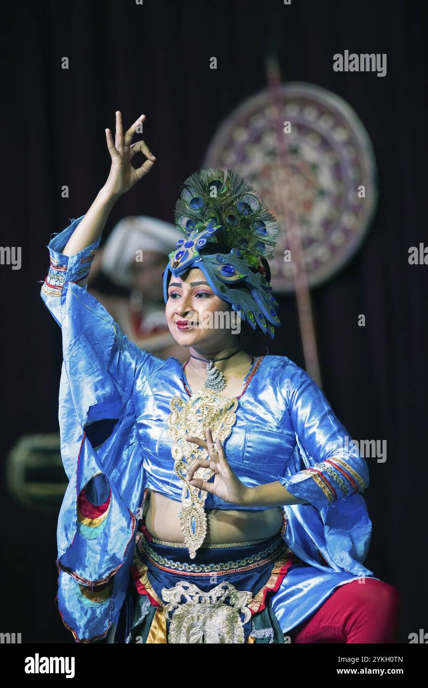 Sri Lankan dancer performing a traditional dance, Young Men's Buddhist ...