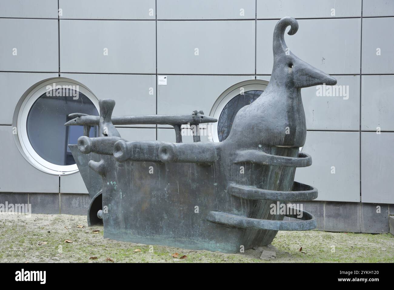 Sculpture pirate ship by Liesel Metten 1995, bronze, ship, figure ...