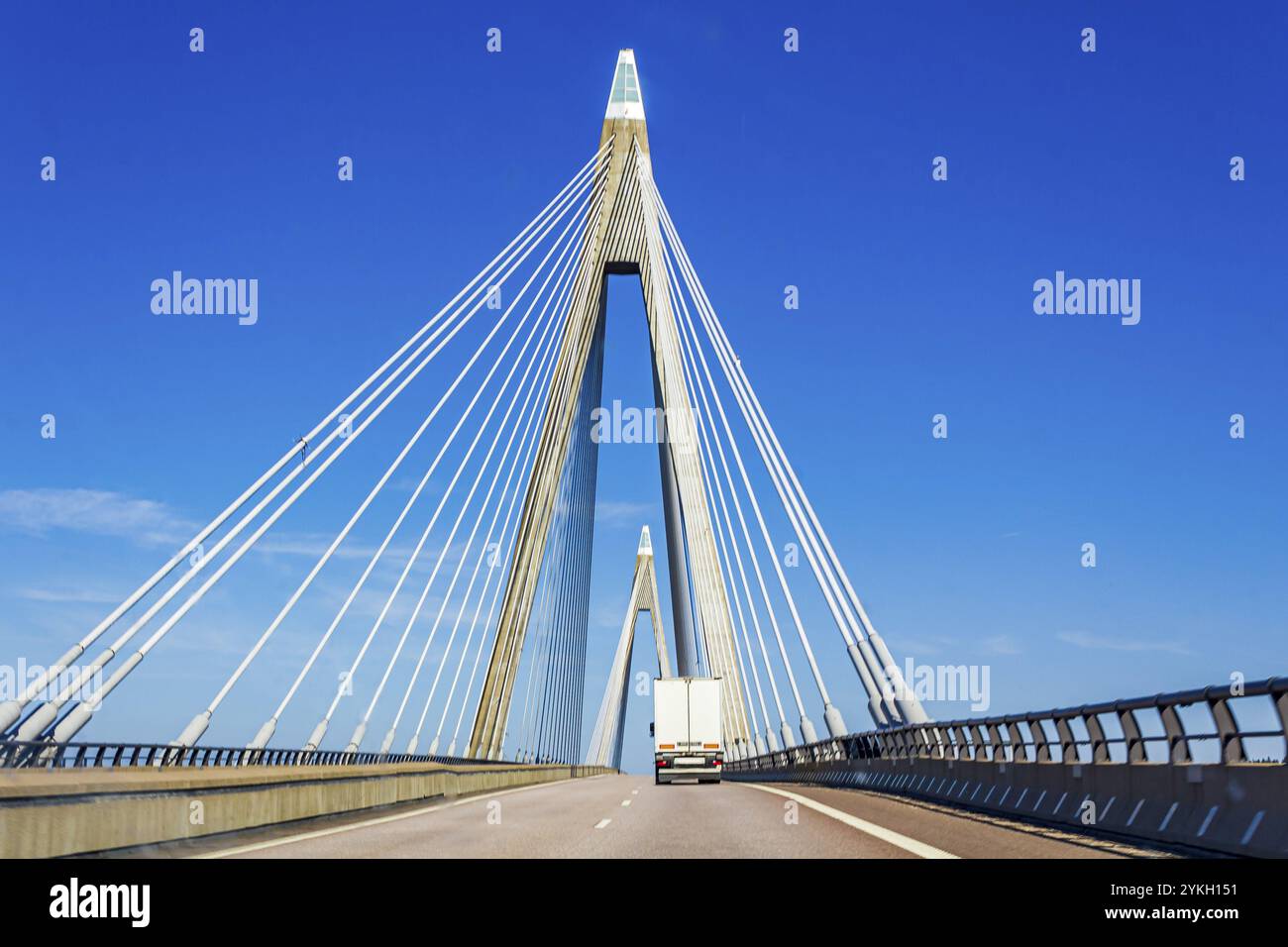 Traffic in summer on Uddevallabron, Uddevallabron, Bridge in Uddevalla ...