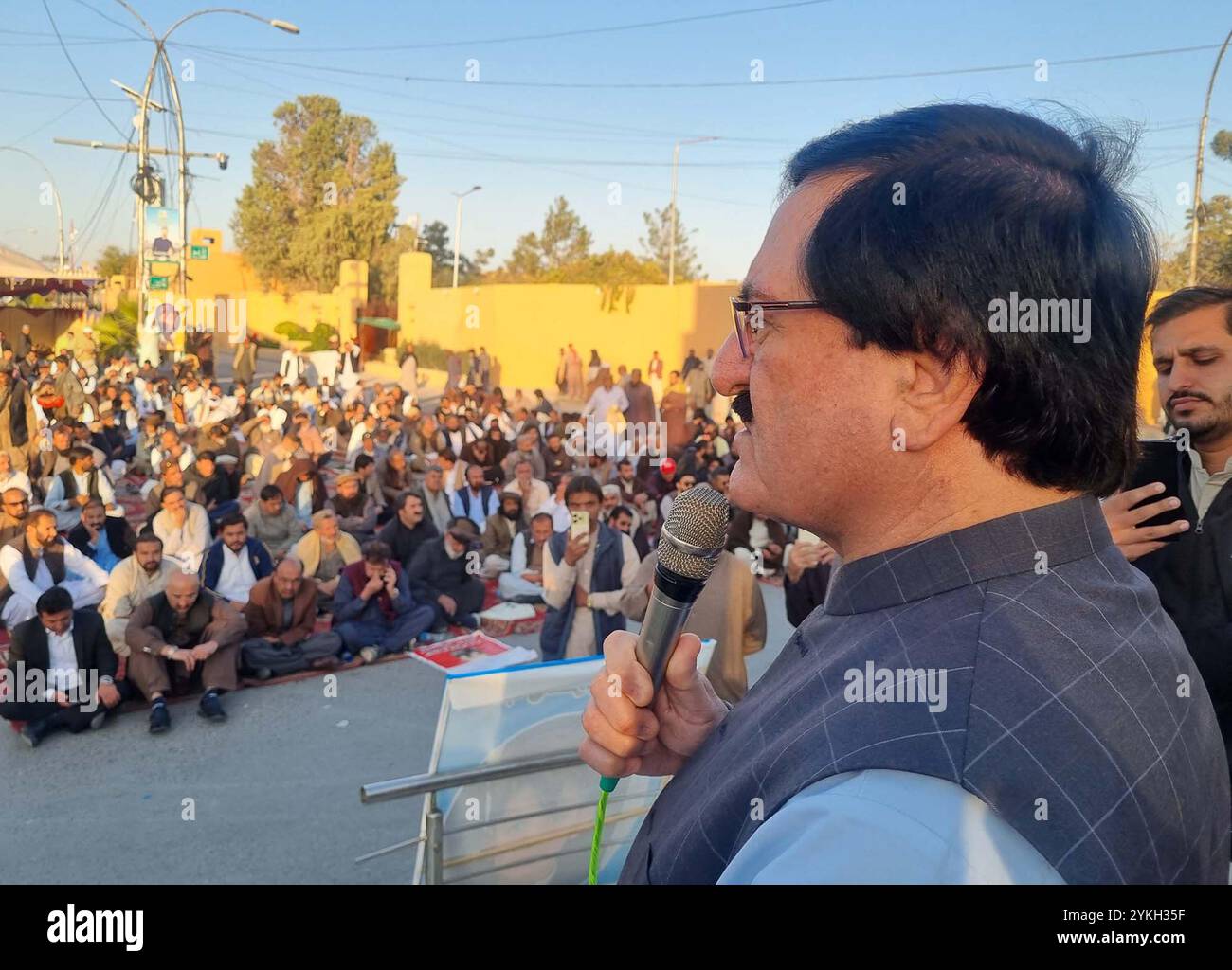 Chief pashtoon hi-res stock photography and images - Alamy