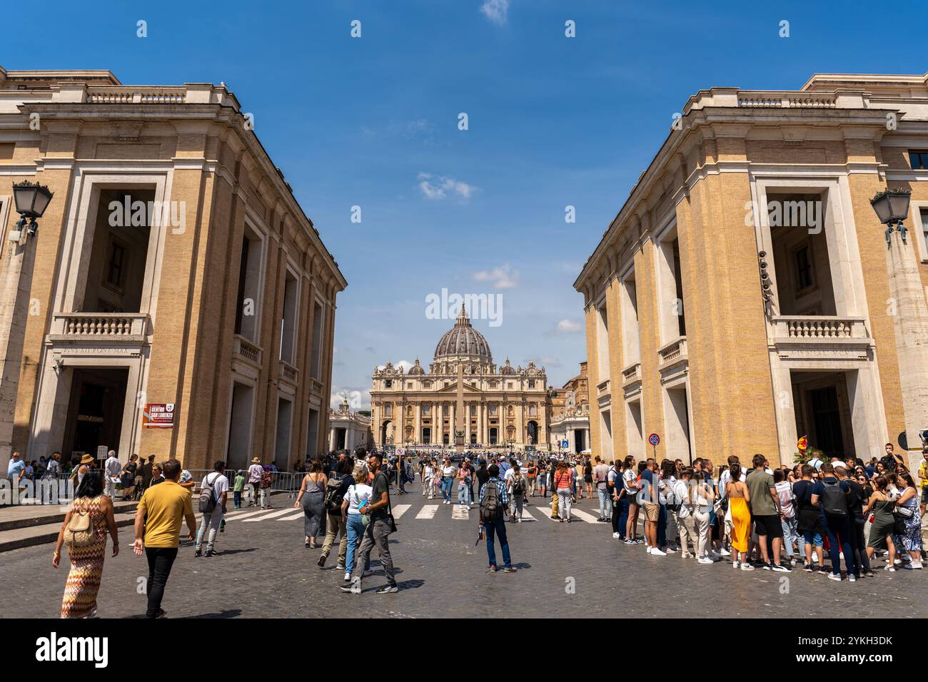 Vatican, Italy - May 29, 2024: Piazza Papa Pio XII in Vatican city ...