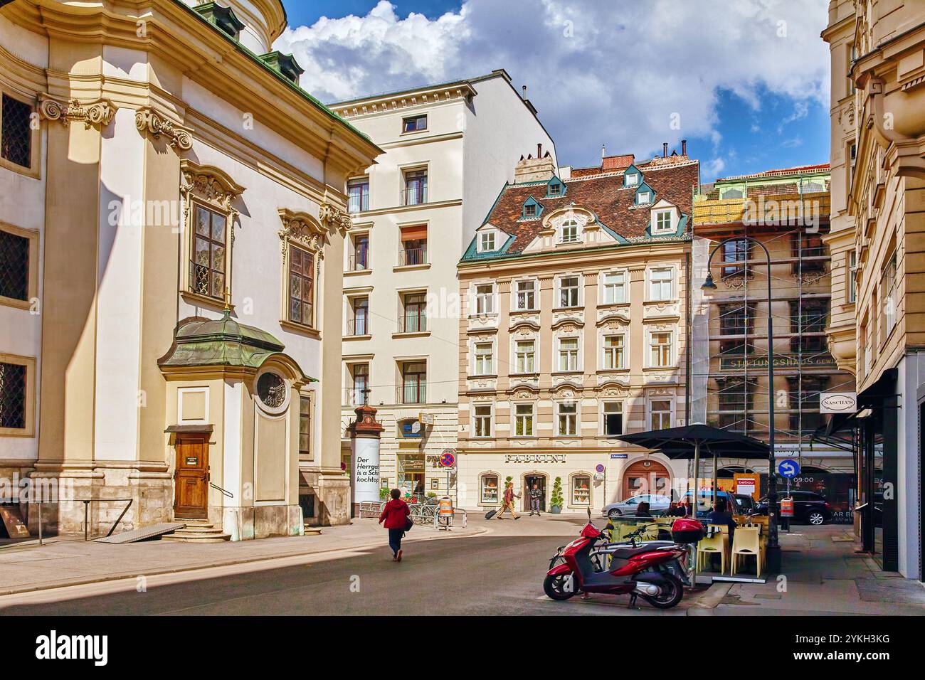 Cityscape views of one of Europe's most beautiful town- Vienna Stock ...