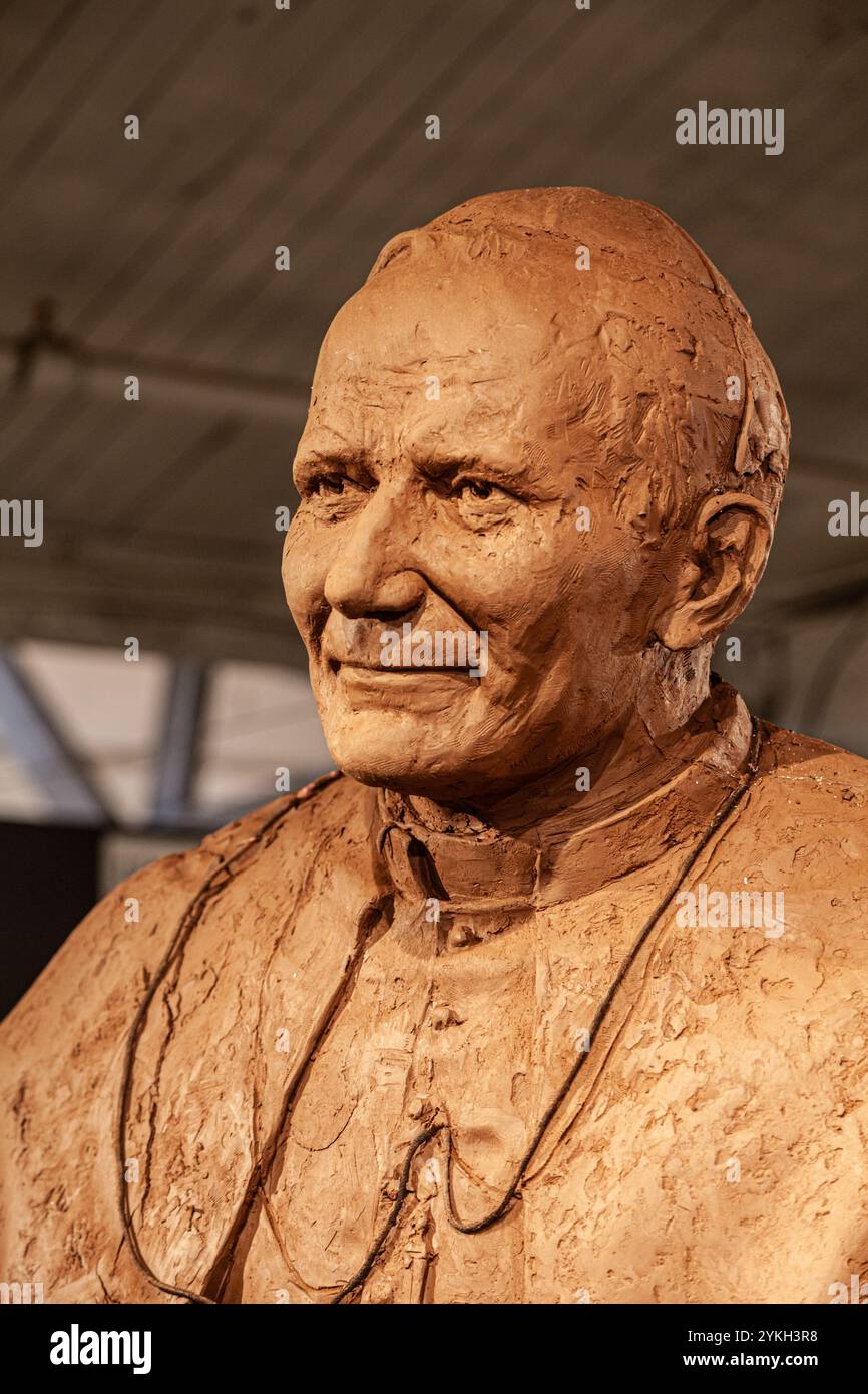 Clay sculputure of Pope John Paul II by Louise Solecki Weir at Parker ...