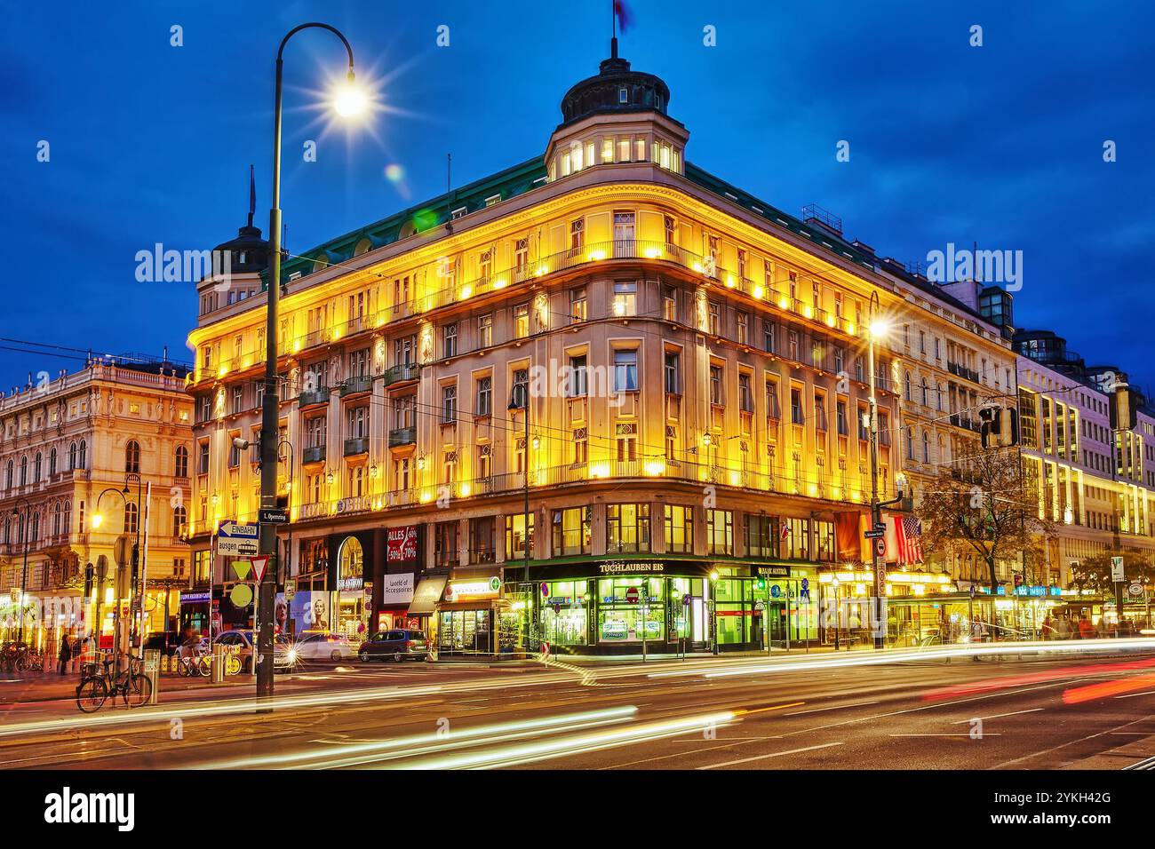 Cityscape views of one of Europe's most beautiful town- Vienna Stock ...