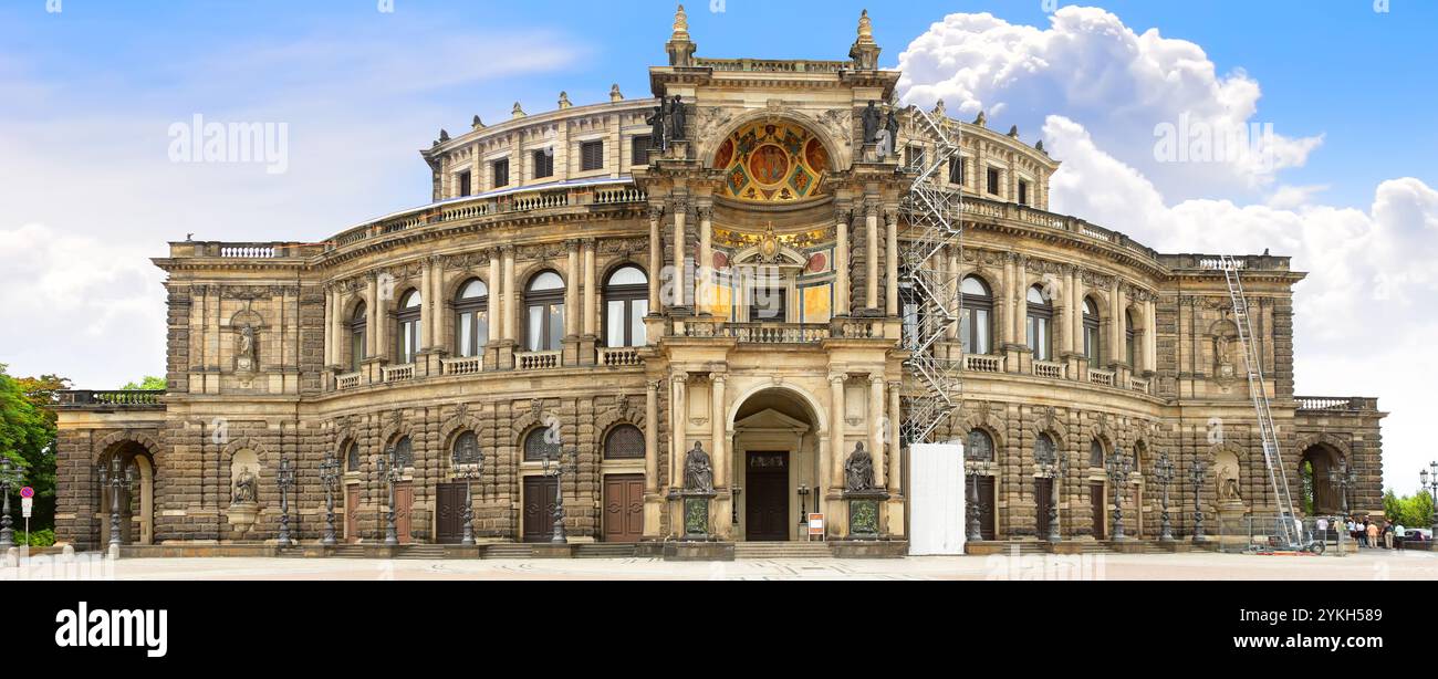 The Semperoper -the Opera House of the Saxon State Opera Dresden Stock ...