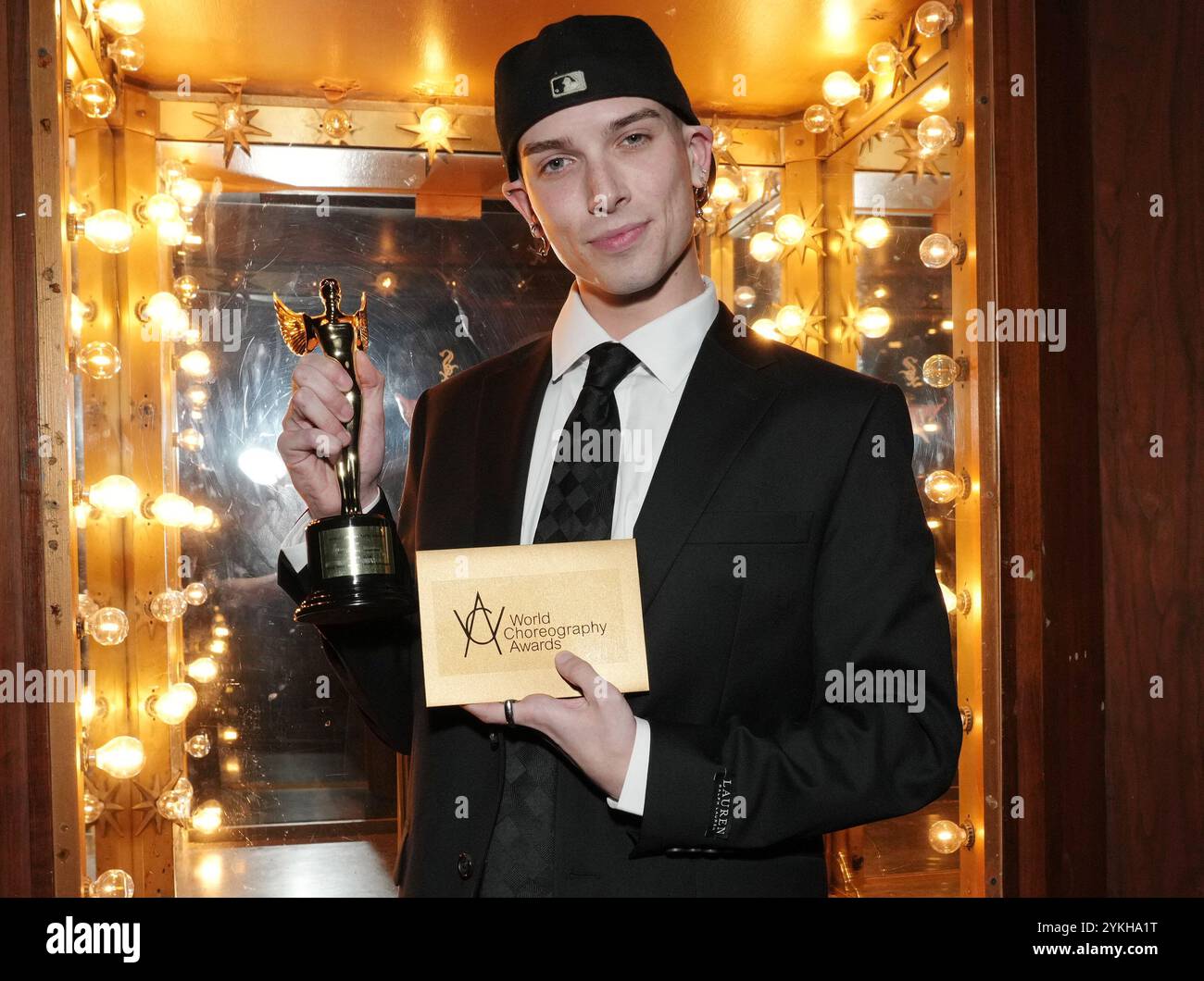 Los Angeles, USA. 17th Nov, 2024. Robbie Blue at the 14th Annual World ...