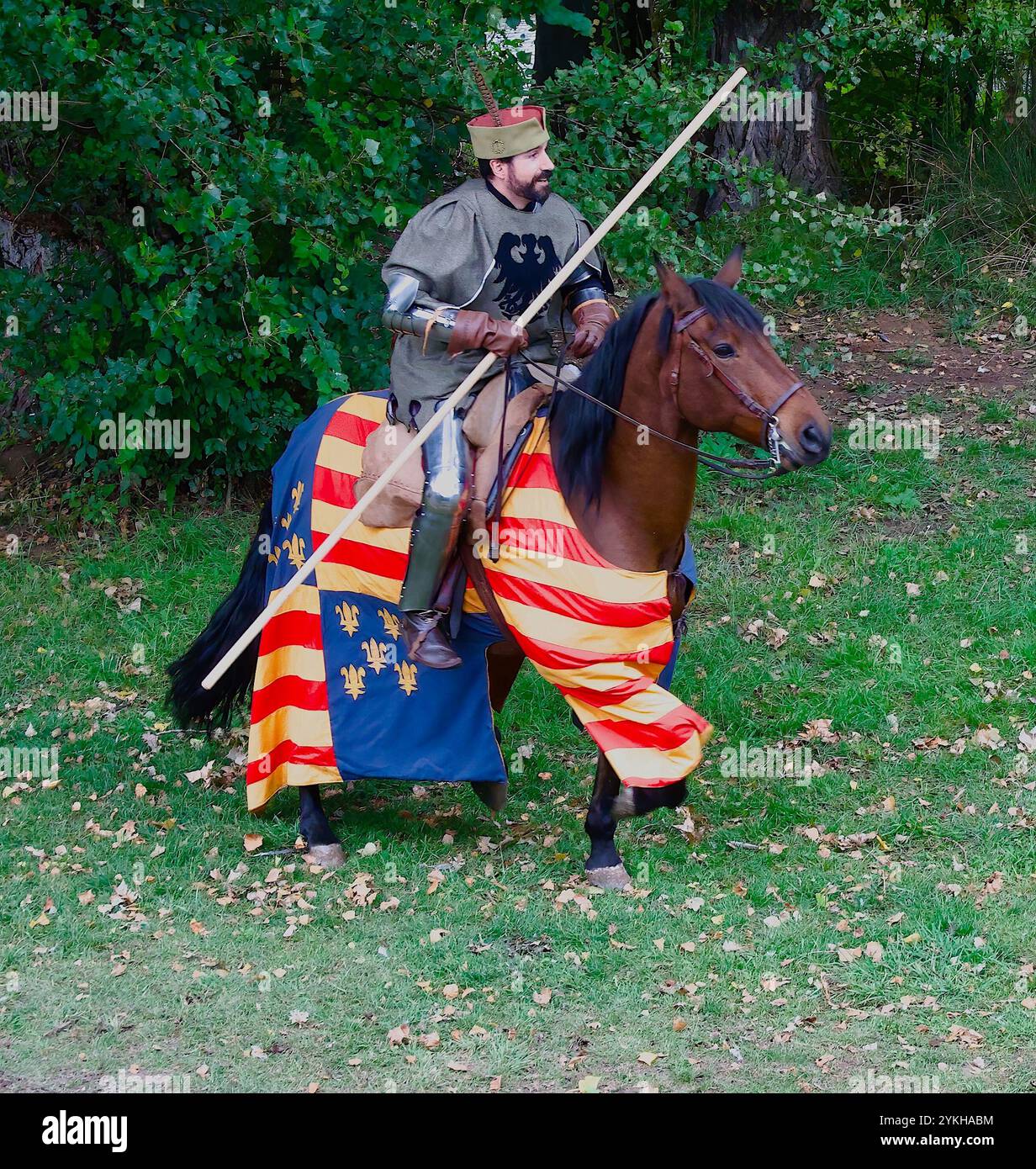 Campamento medieval hi-res stock photography and images - Alamy