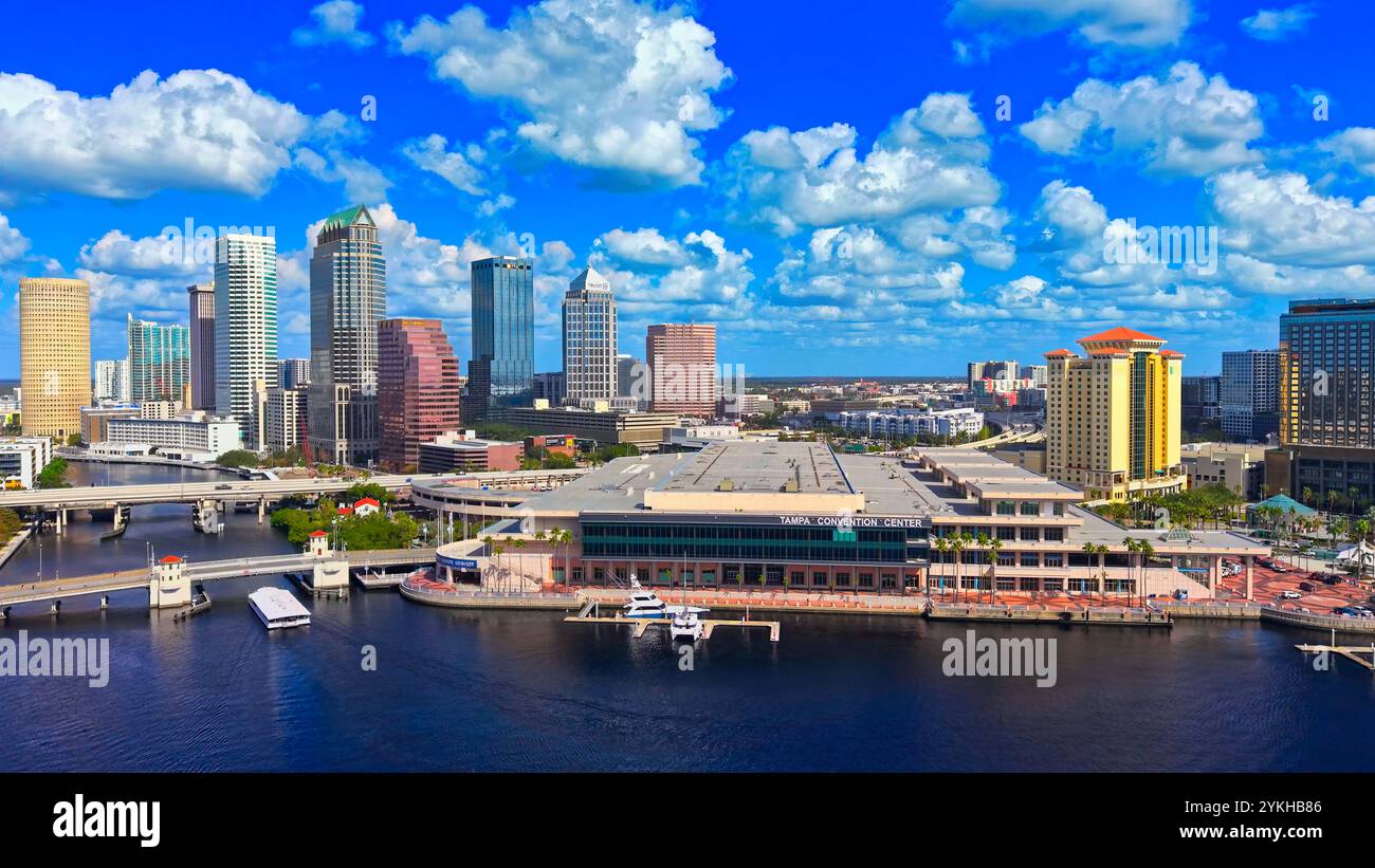 Tampa convention center aerial hi-res stock photography and images - Alamy