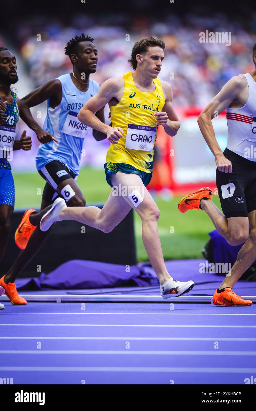 Peyton Craig participating in the 800 meters at the Paris 2024 Olympic ...