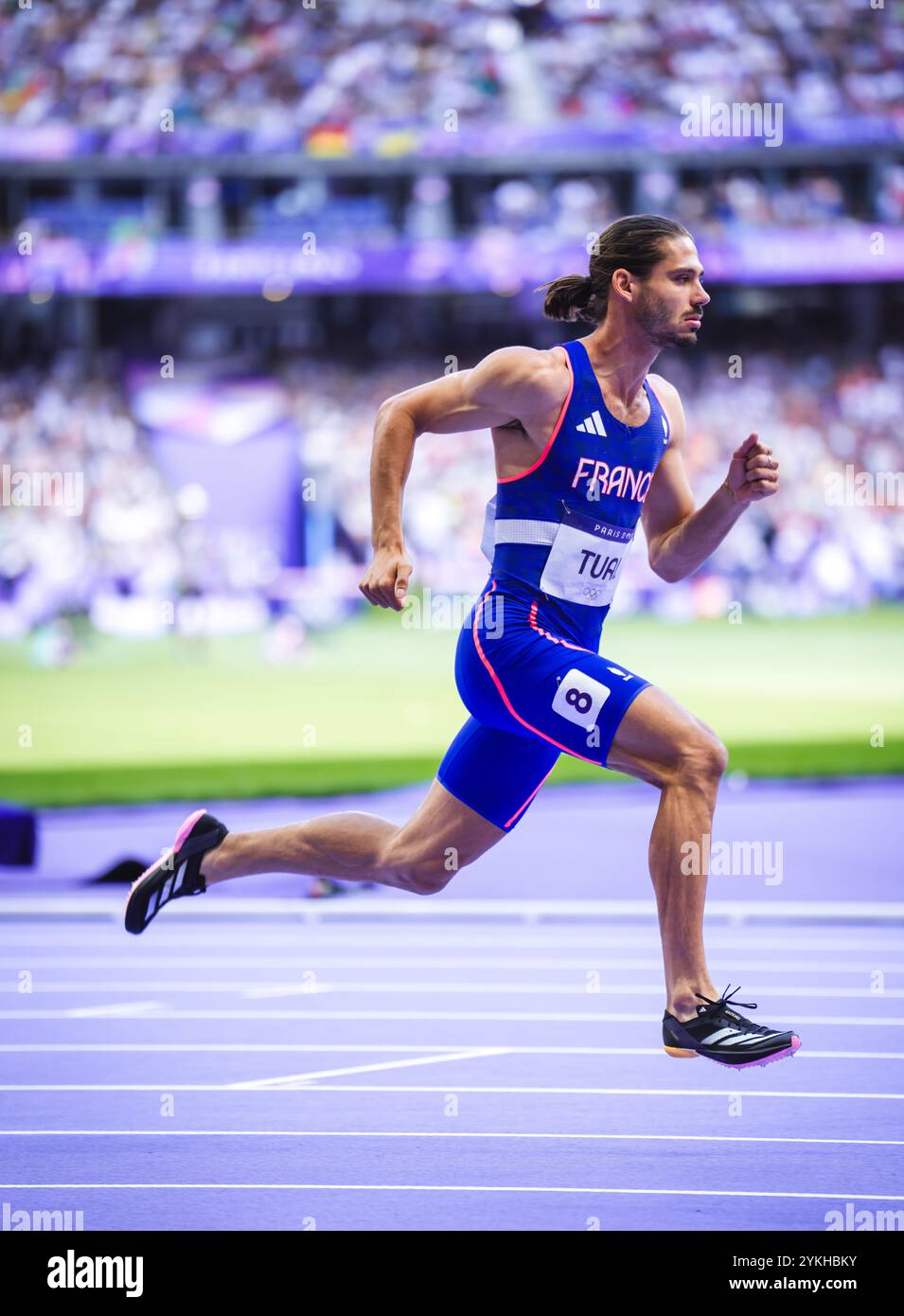 Gabriel Tual participating in the 800 meters at the Paris 2024 Olympic ...