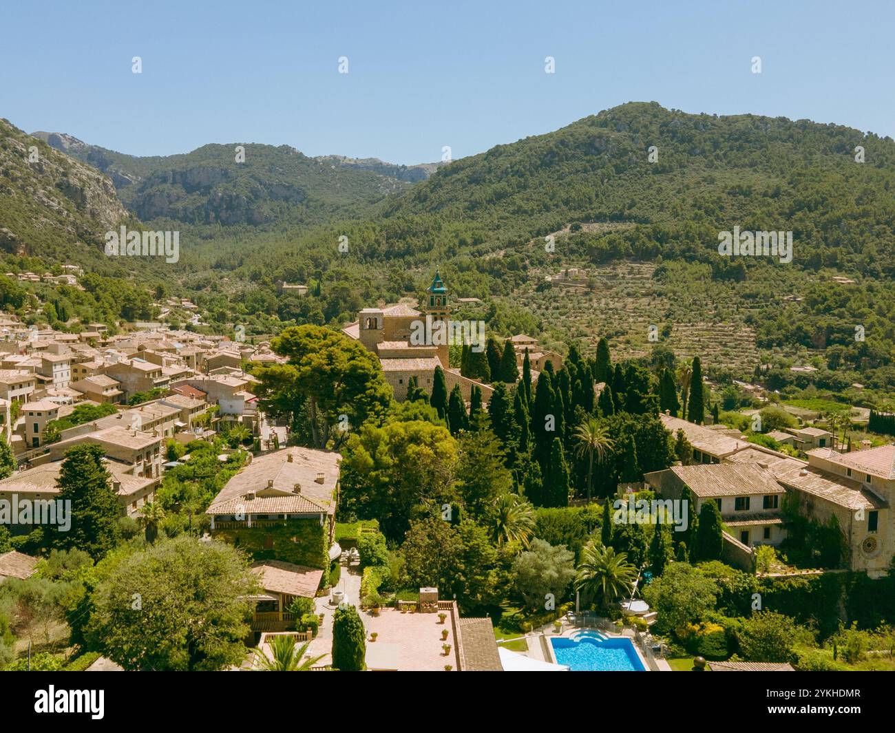 Aerial view of luxury beach in Mallorca Stock Photo - Alamy