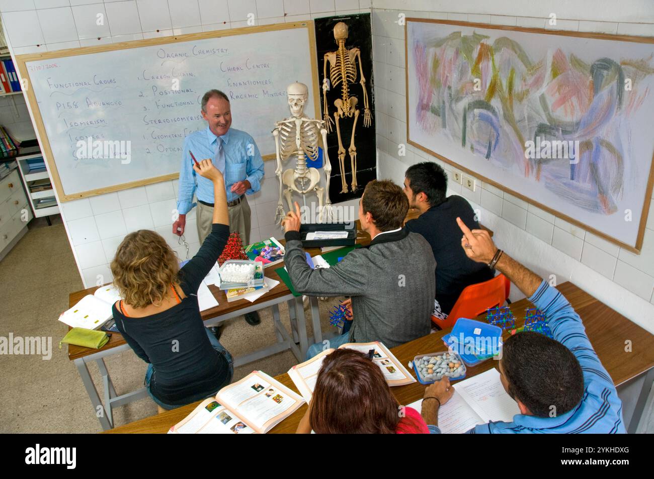 CHEMISTRY CLASS SKELETON SCIENCE SCHOOL SENIORS 15-17 YEARS Teacher and ...