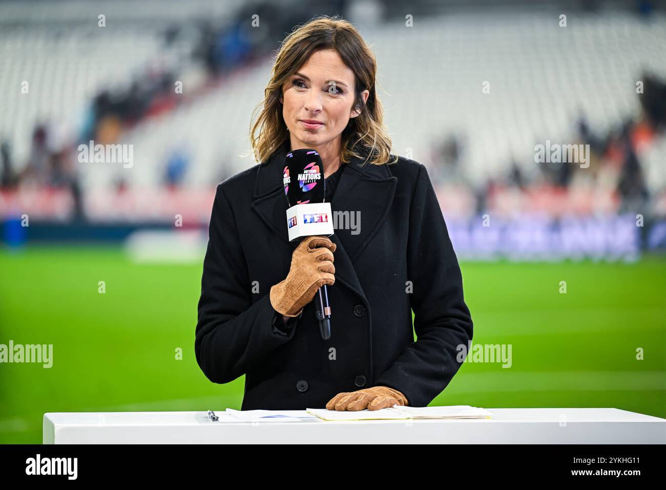 Isabelle Ithurburu journalist on the TF1 TV set during the Autumn ...