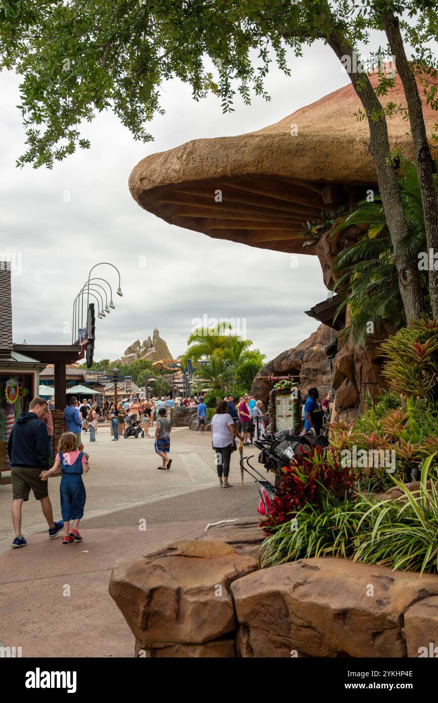 Disney store building exterior hi-res stock photography and images - Alamy