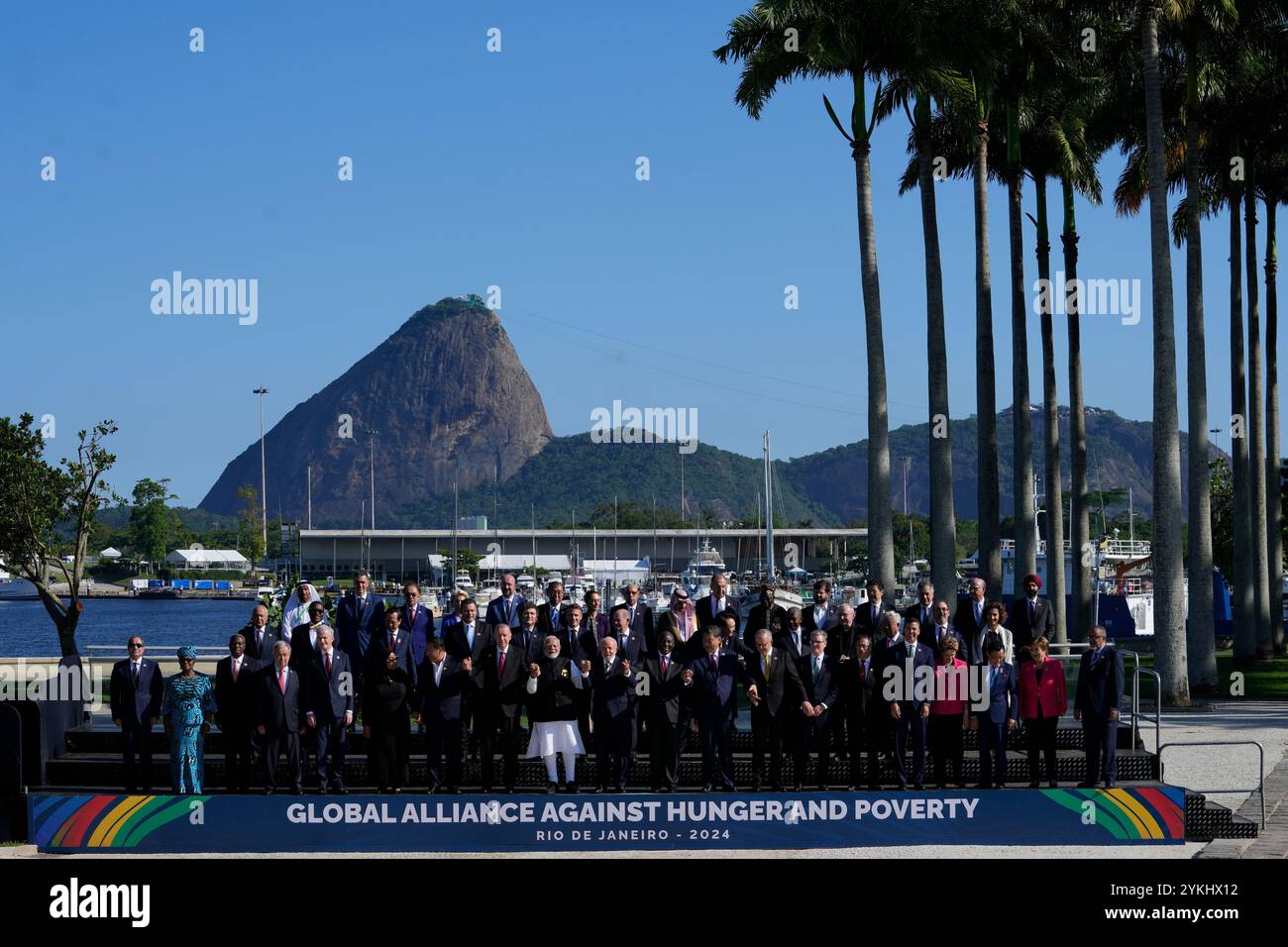 Backdropped by Sugar Loaf mountain, leaders attending the G20 Summit ...