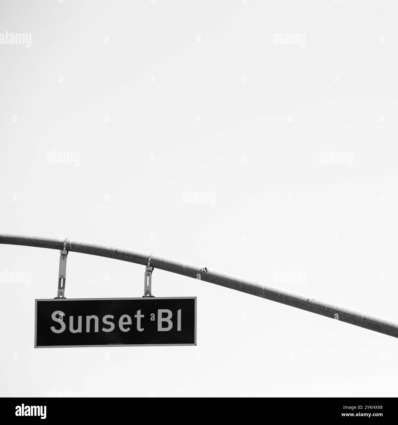 Minimalistic signage hi-res stock photography and images - Alamy