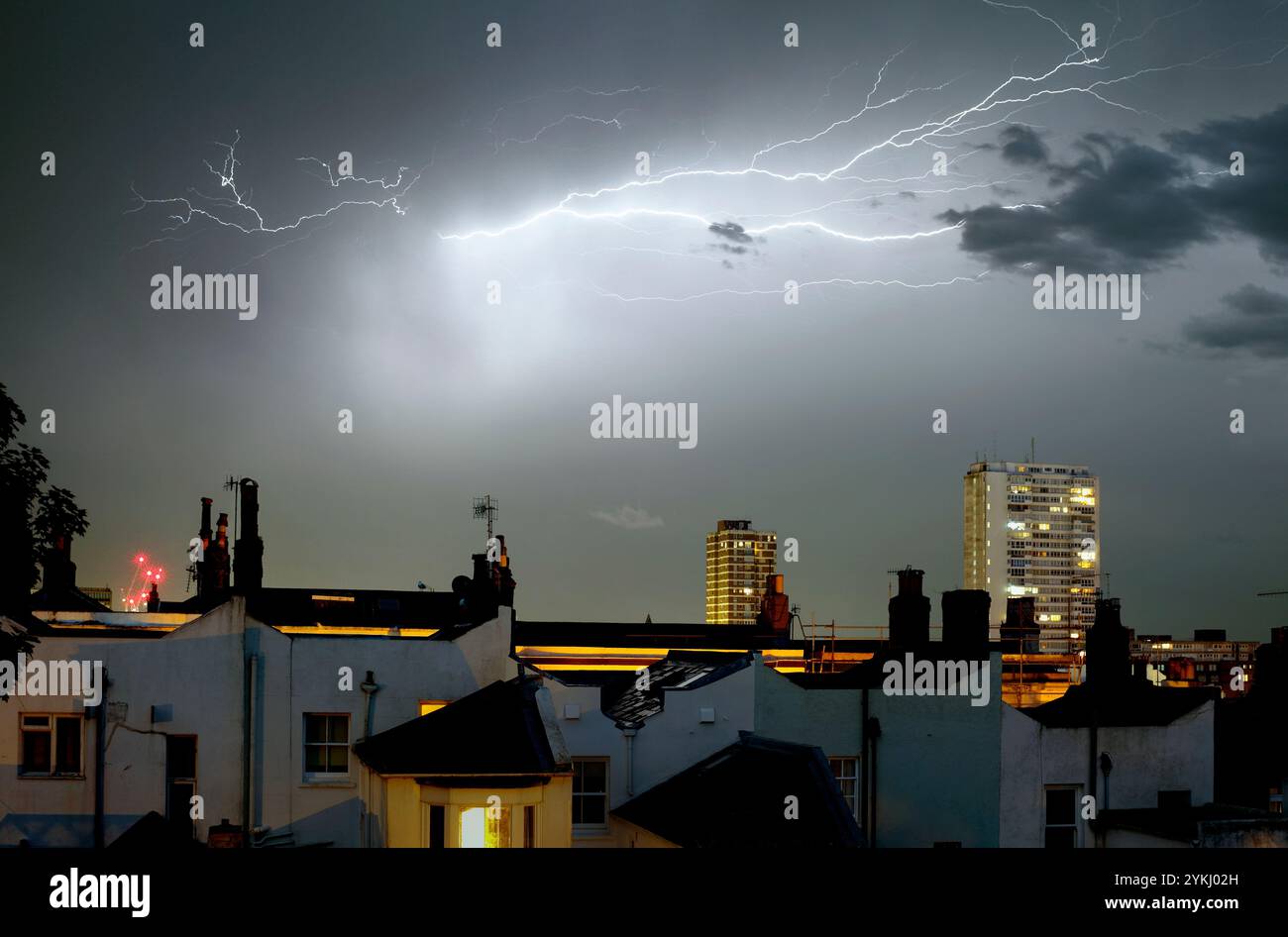Summer lightning over Brighton Stock Photo - Alamy