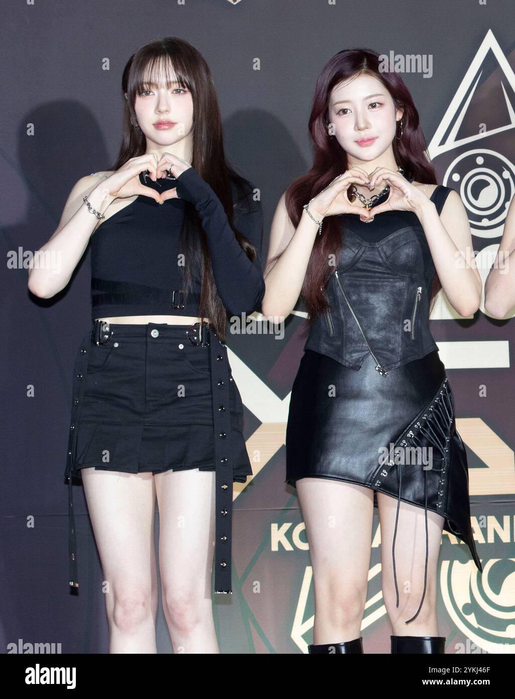 Incheon, South Korea. 17th Nov, 2024. (R to L) Hana, Athena from ...